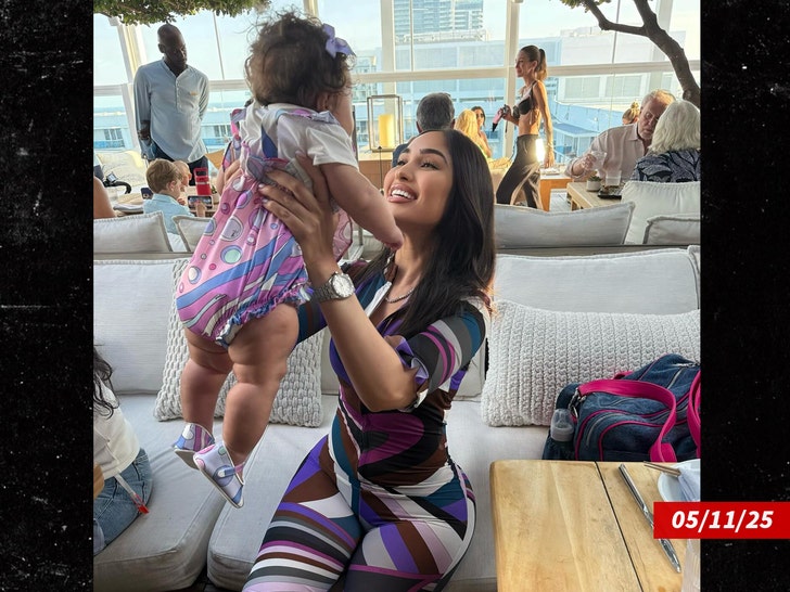 Devin Haney's Ex Gets Restraining Order, Claims He Pushed Her To Ground ...