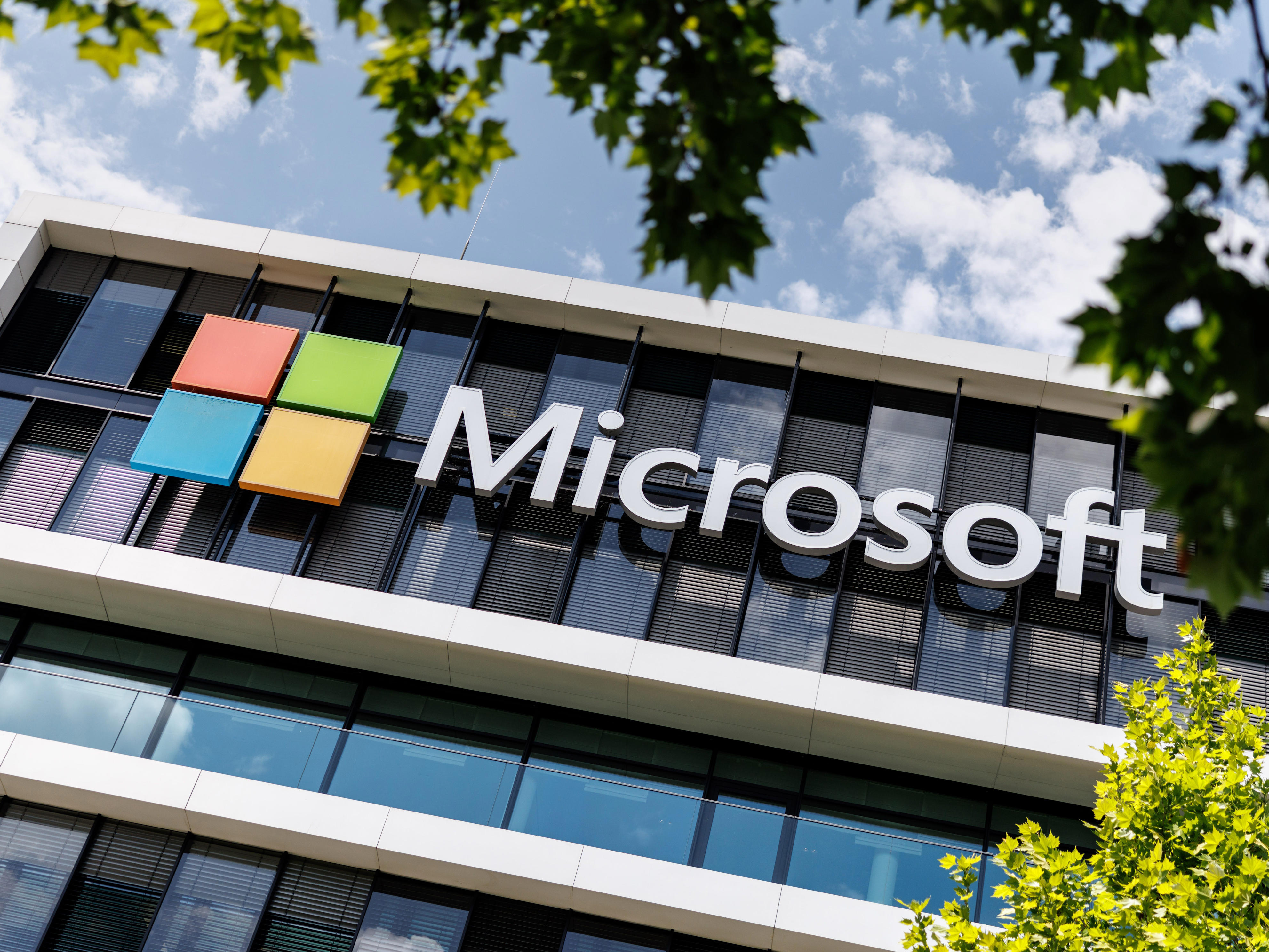 Microsoft says its new health AI beat doctors in accurate diagnoses by ...