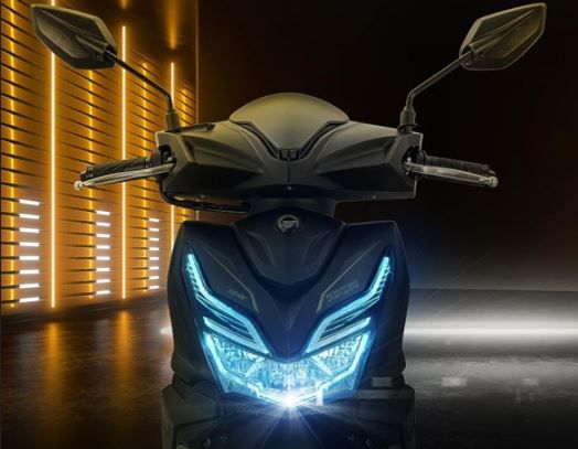 Motor Matic Baru Bertampang Sporty Ini Siap Tantang Honda BeAT, Harga ...