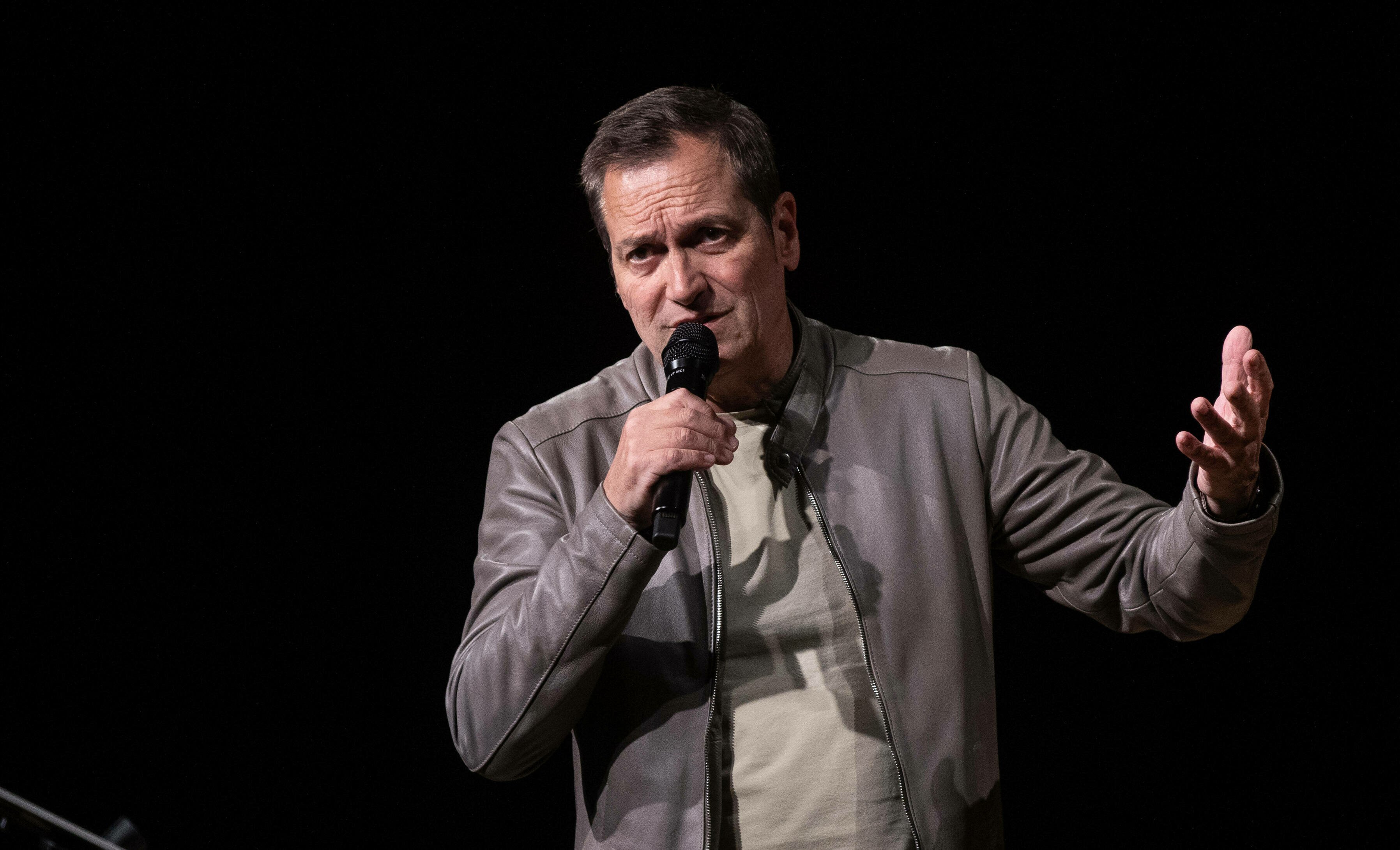 Dieter Nuhr teilt aus – 15 Zitate, die nicht jedem gefallen dürften