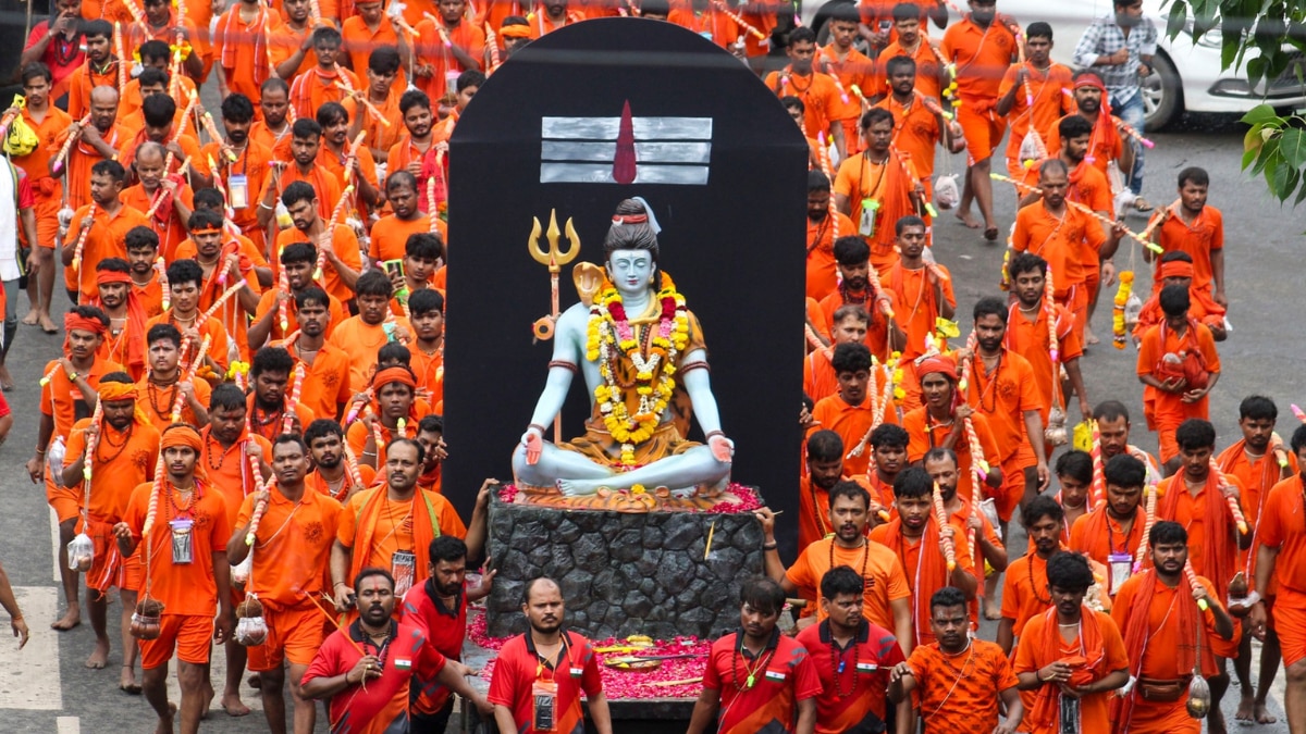 Kawar Yatra In Sawan — Know Its Religious Significance And The ...