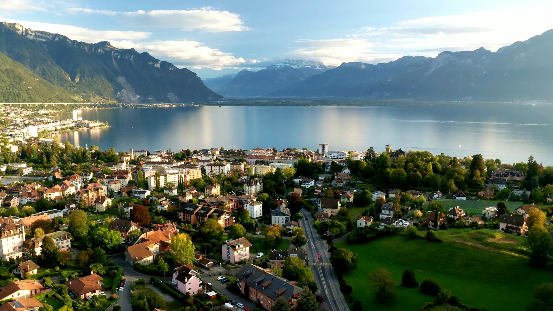 Oppdag Montreux: Dronereise over sveitsisk alpin skjønnhet