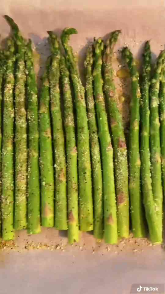 Roasted Asparagus In The Oven!