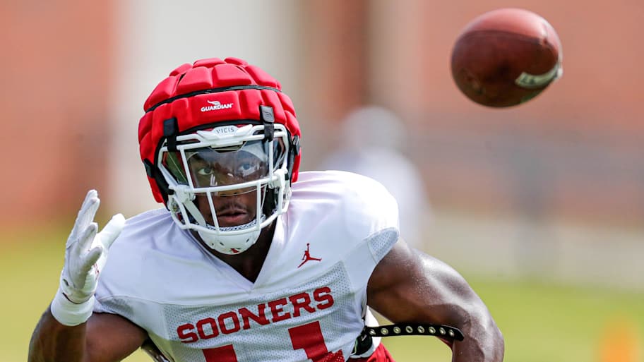 Oklahoma Linebacker Using Defensive Shakeup to Become Better Leader