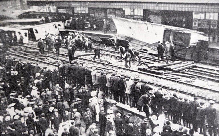 Rare postcards of historic disasters offer fascinating glimpse into ...