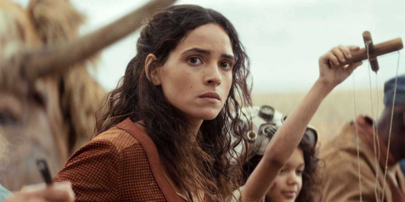 DC is officially replacing Gal Gadot's Wonder Woman