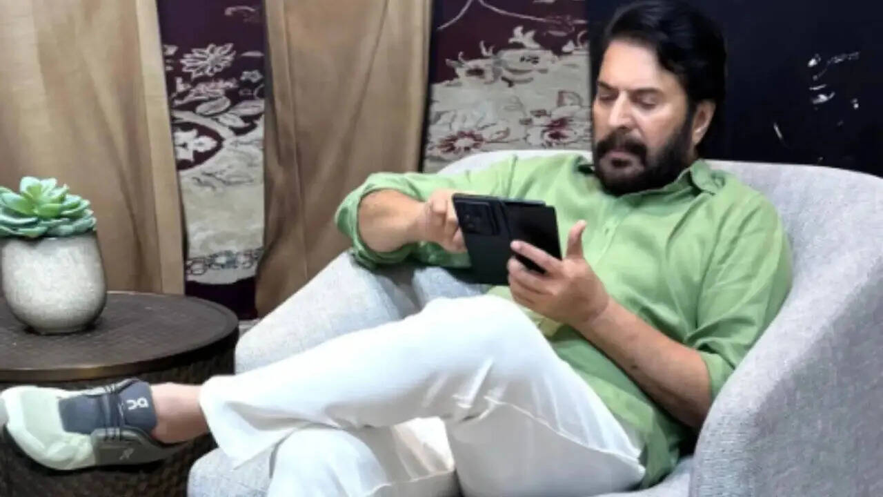 Mammootty's Recent Photo Sparks Viral Reaction Amid Health Concerns ...