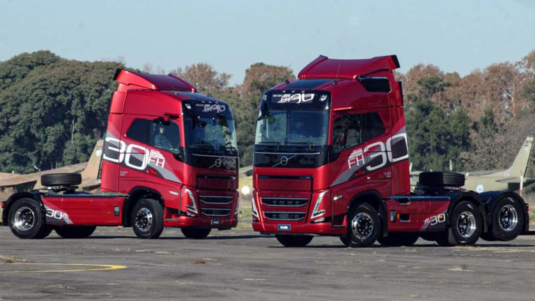 Contacto en Campo de Mayo: Volvo FH Edición Especial 30 años