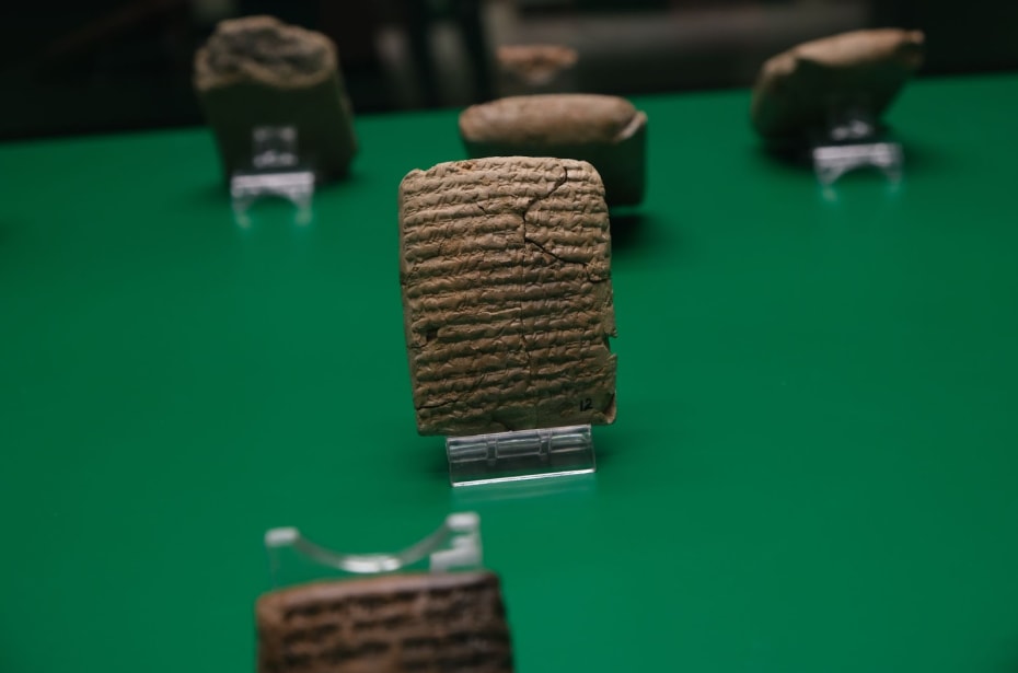 Turkey hands over Babylonian and Akkadian clay tablets to Iraq