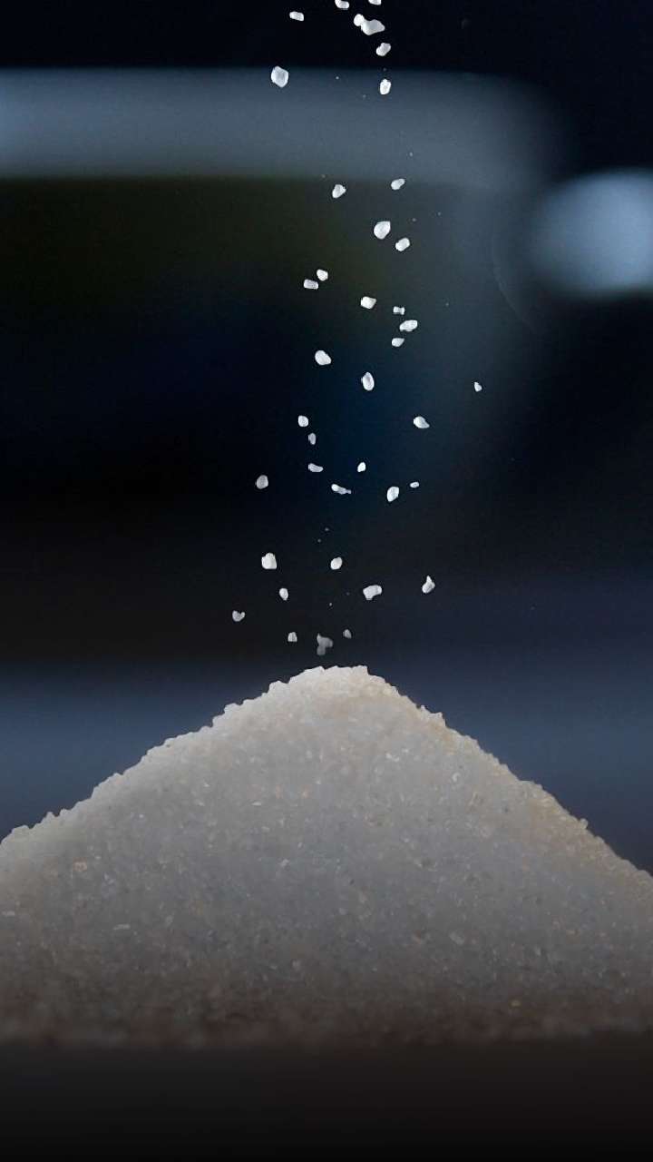What Happens To Your Brain After Eating Sugar?
