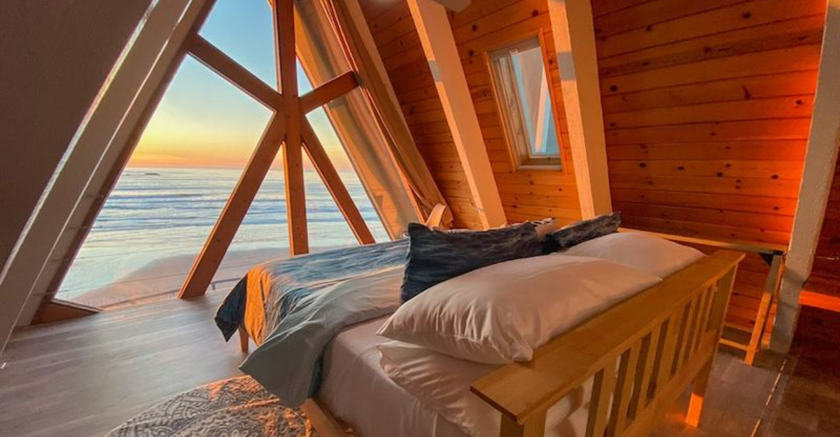 17 Cool Cabin Homes With Incredible Views