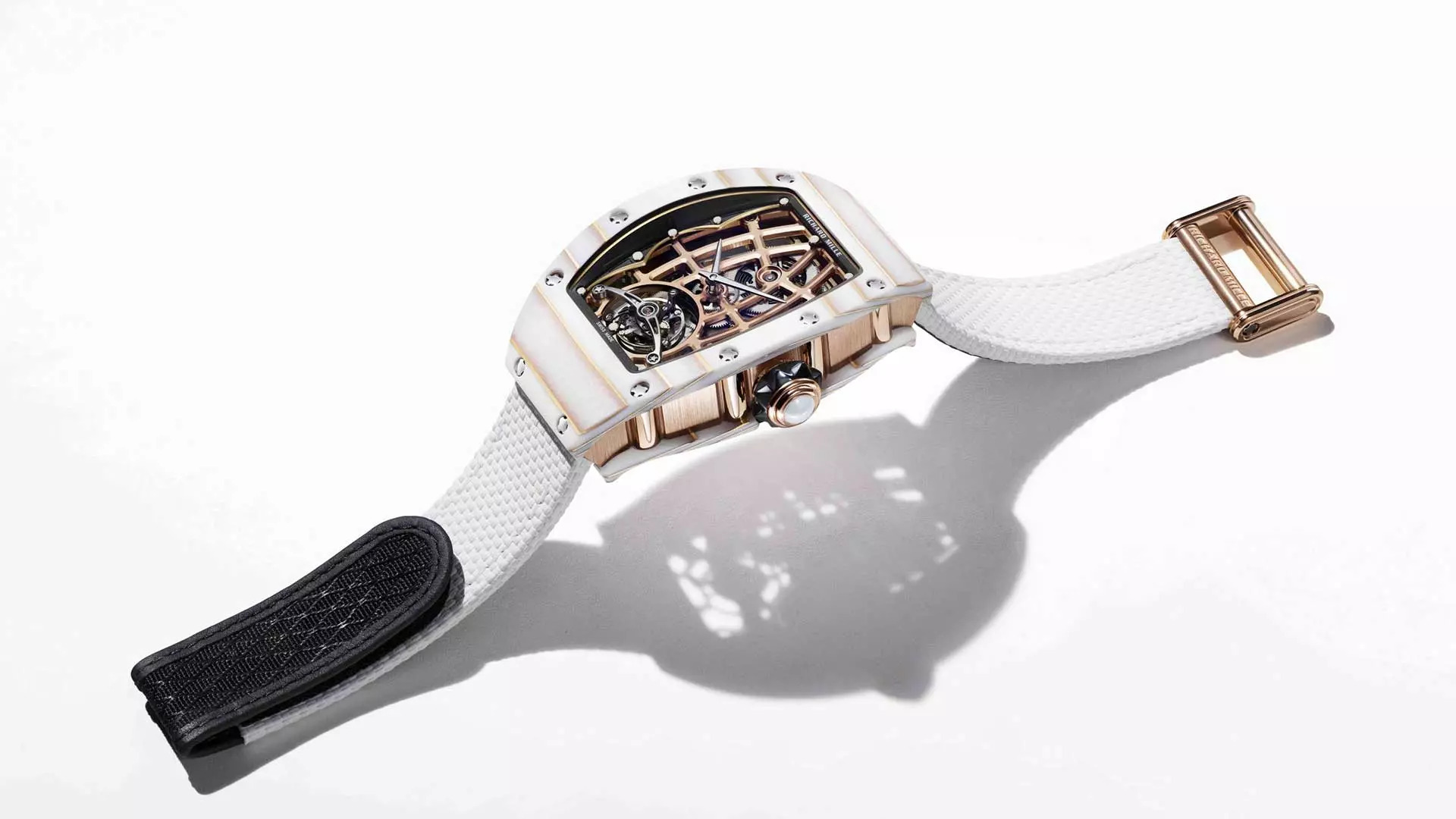 Pharrell Williams gespot met Richard Mille van € 500.000 tijdens Louis ...