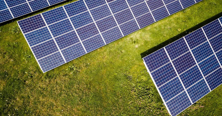 3 Beginner-Friendly DIY Solar Kits to Get Your Renewable Energy Journey ...