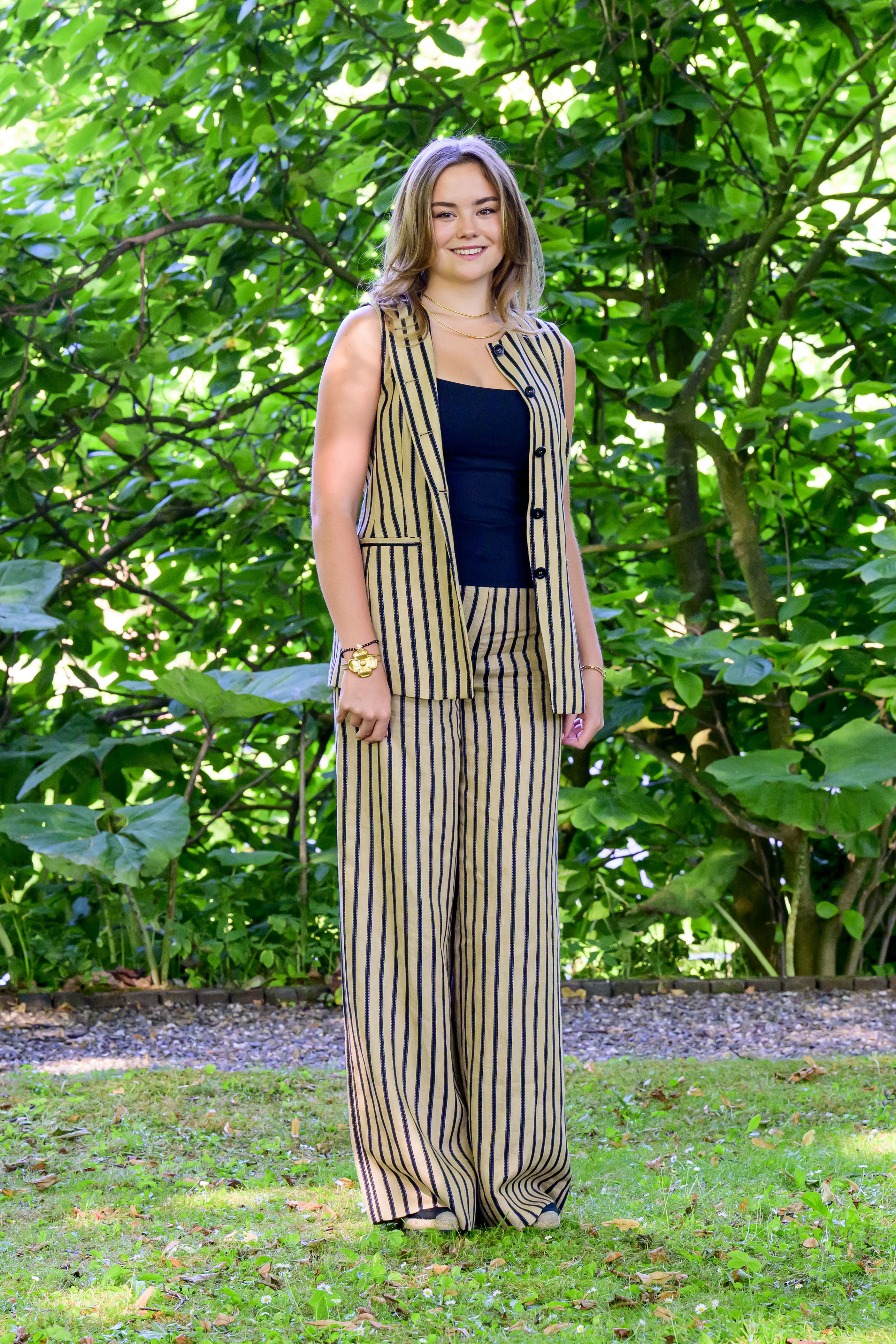 Zó zagen Máxima en de drie A'tjes eruit deze zomer – en hier shop jij ...