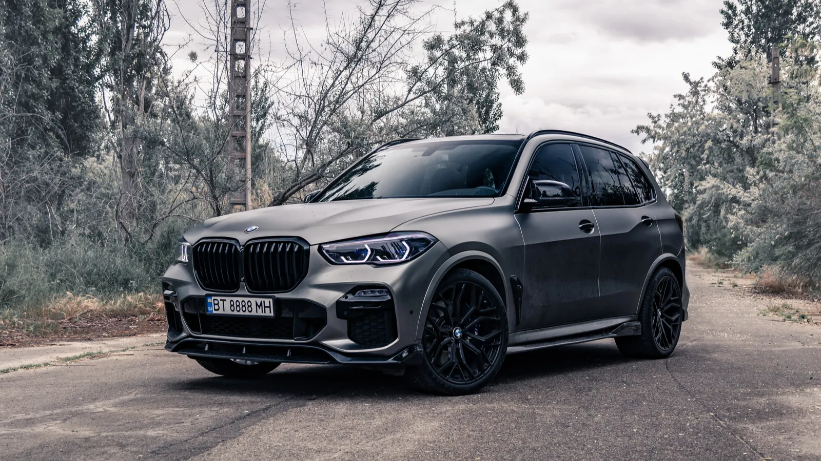 Next-gen BMW X5 is expected to add a hydrogen fuel-cell option ...