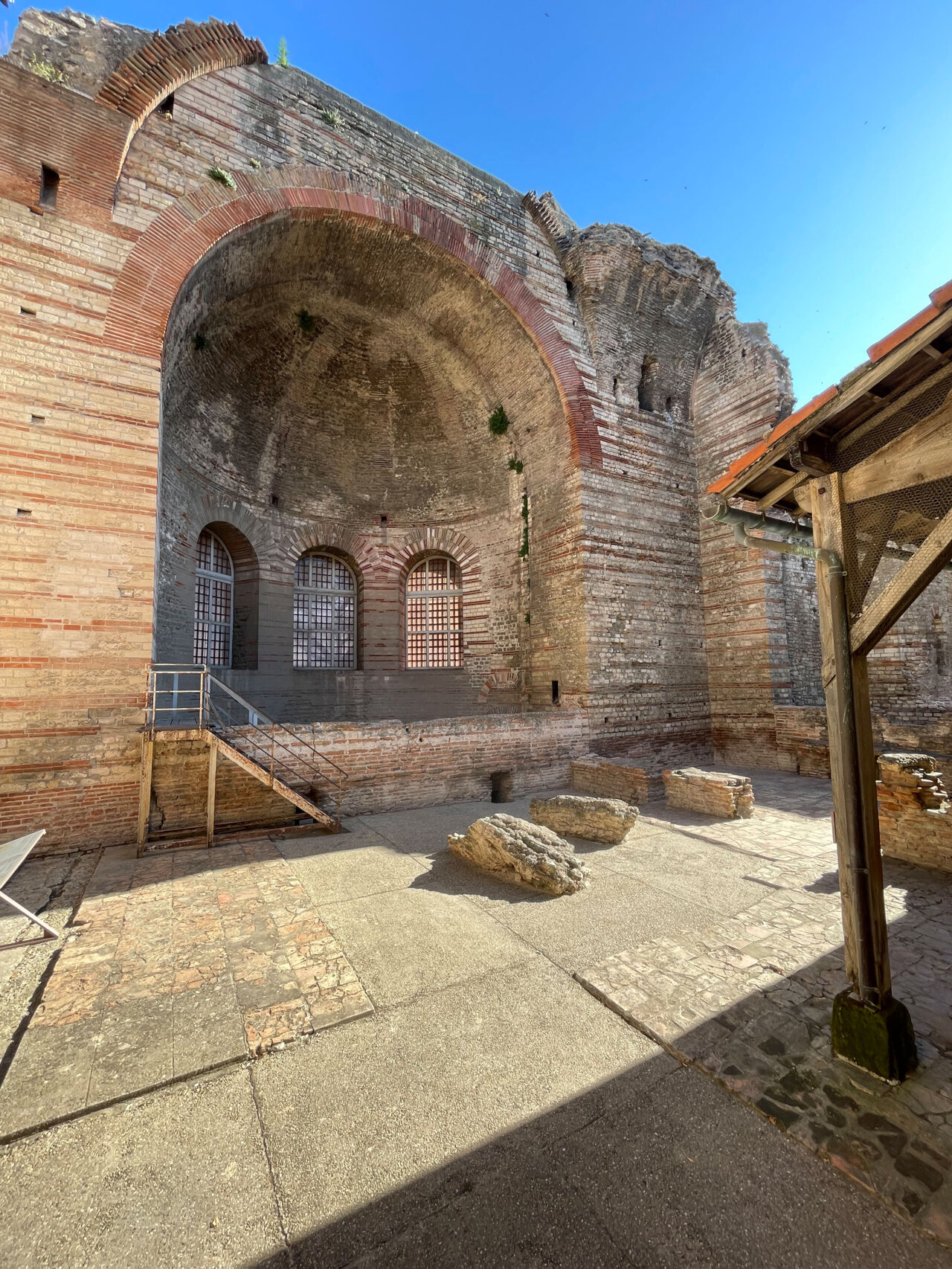 Limescale deposits reveal how ancient Arles adapted its aqueducts