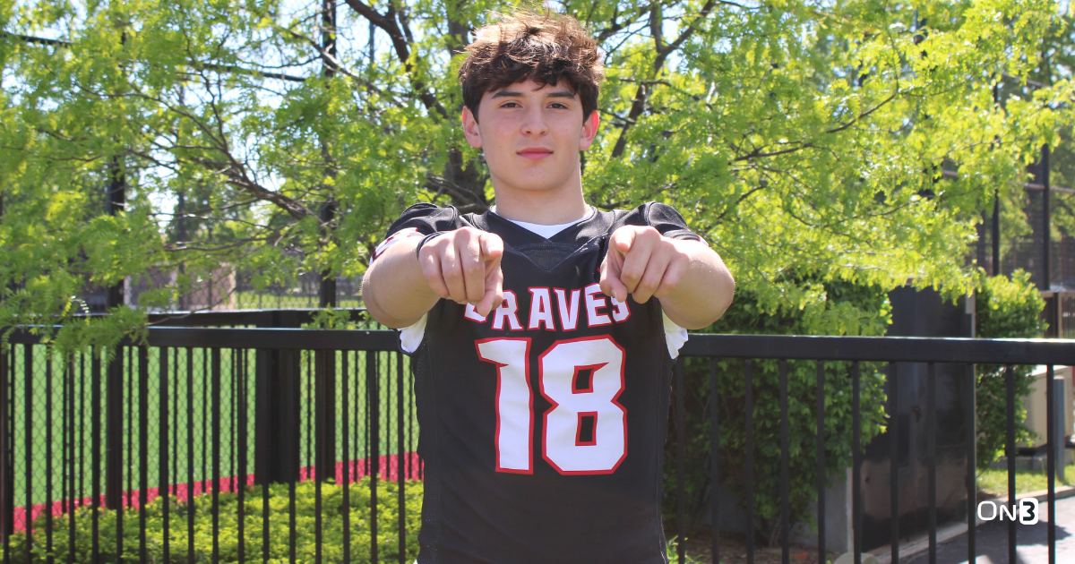 4-star TE JC Anderson picks Ole Miss: ‘It’s a great environment there’