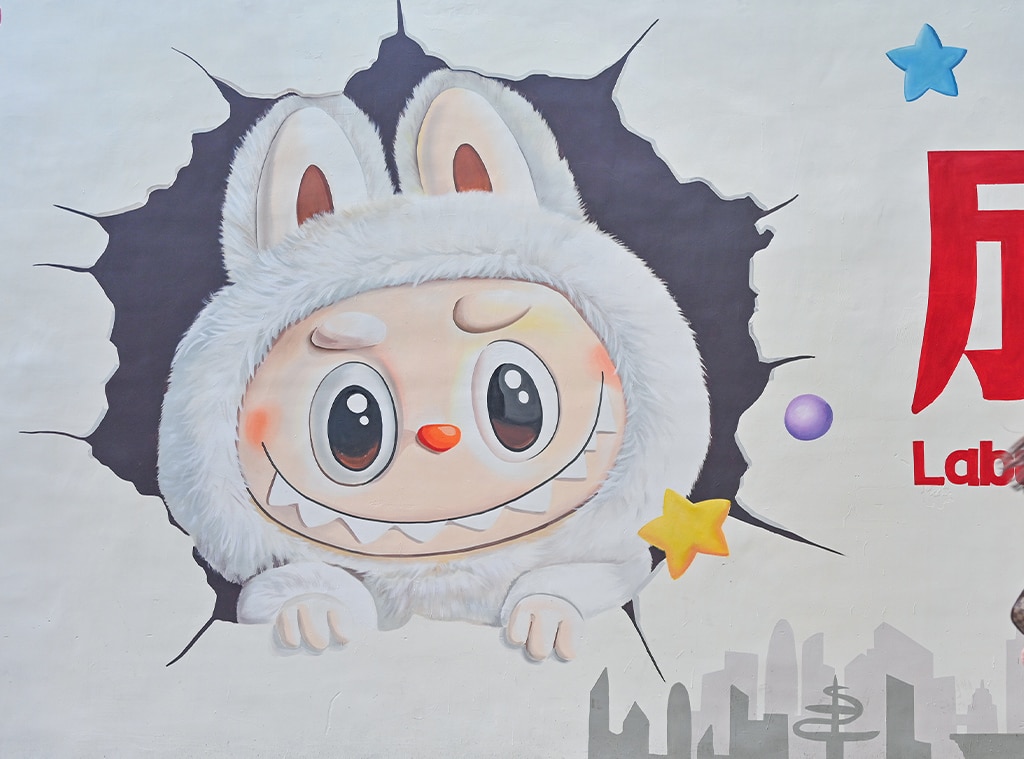 Pop Mart CEO & Labubu Maker's Billion Dollar Net Worth Revealed