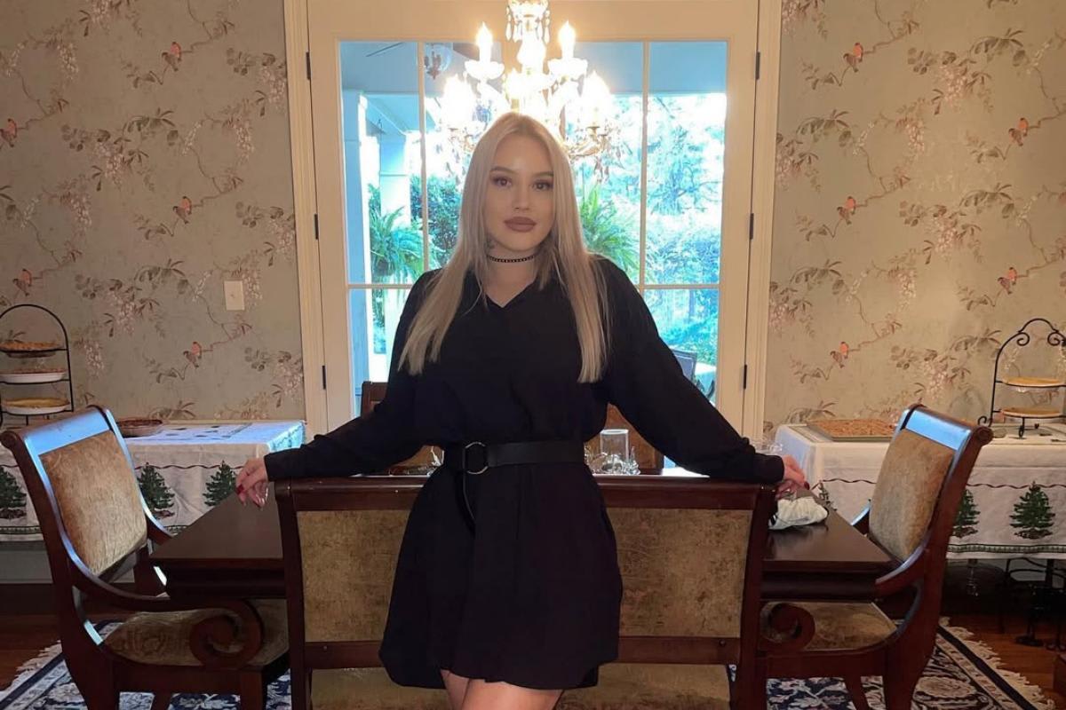 10 Photos and Quick Facts about Kylie Page: Age, Career, Net Worth and ...