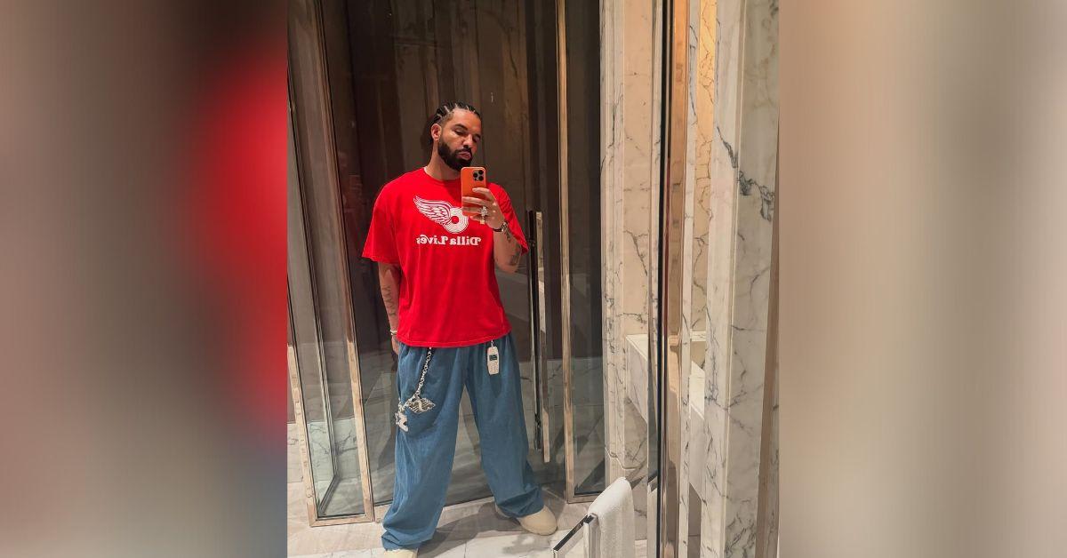 Drake Roasted for Flaunting 'Fake' Six-Pack Abs in Shirtless Selfie ...