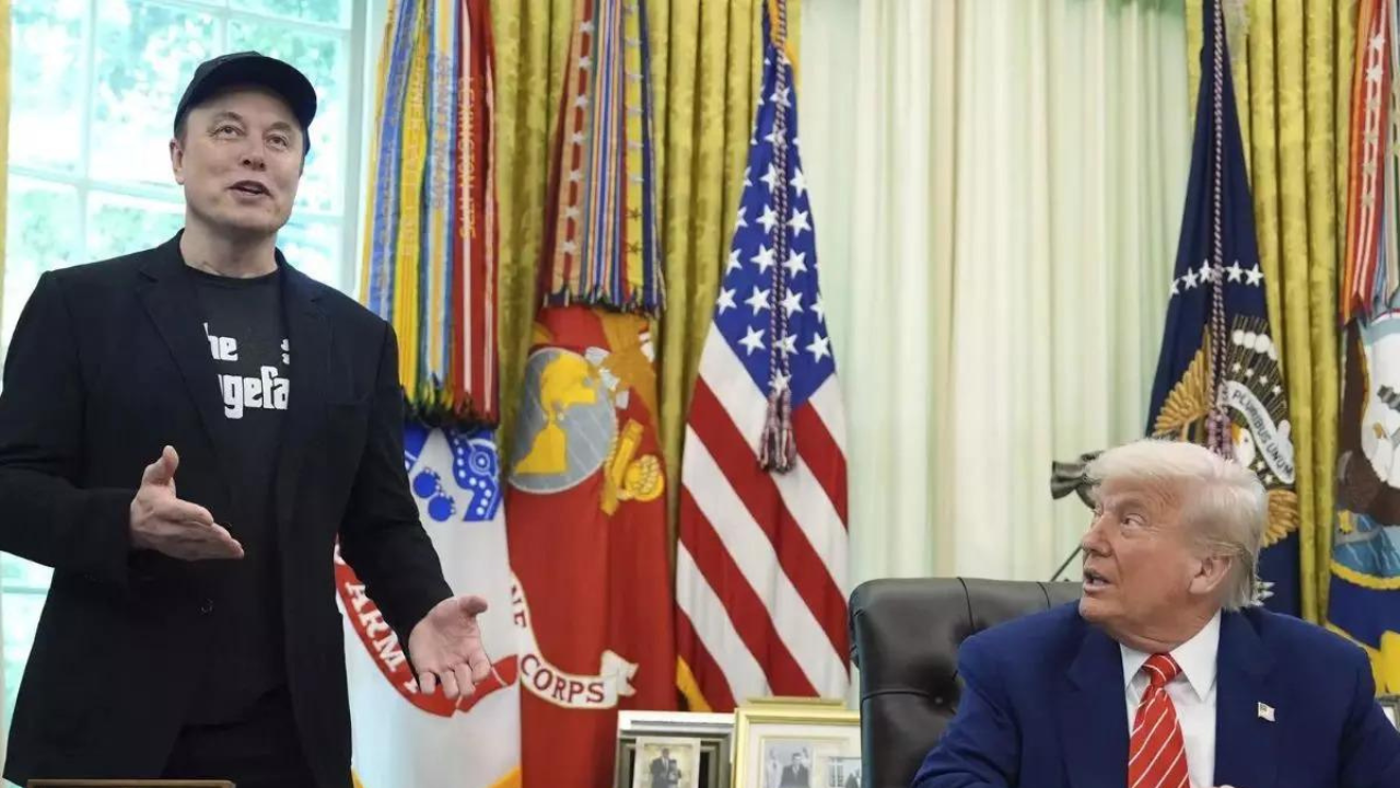 Elon Musk to be deported? Trump’s bold warning raises explosive ...