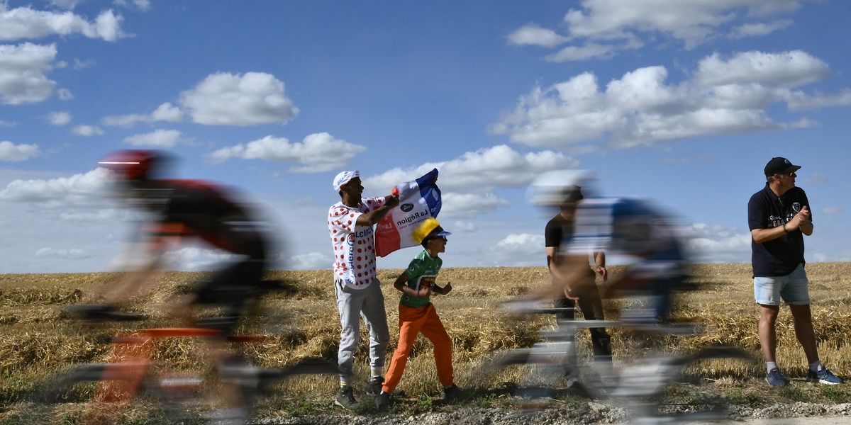 Just How Fast Do Pro Cyclists Ride in the Tour de France? The Stats ...