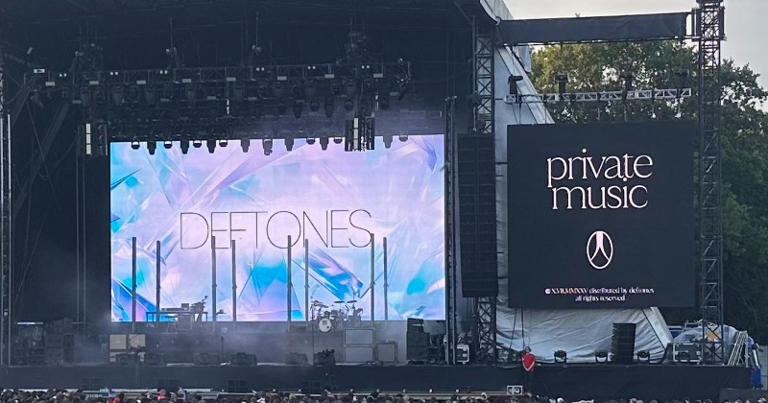 Deftones tease new album 'Private Music' during London concert with ...