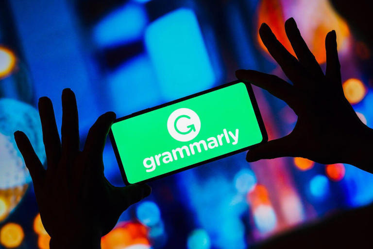 Grammarly Adds Superhuman Email App to Expand Its AI Platform. Here's ...