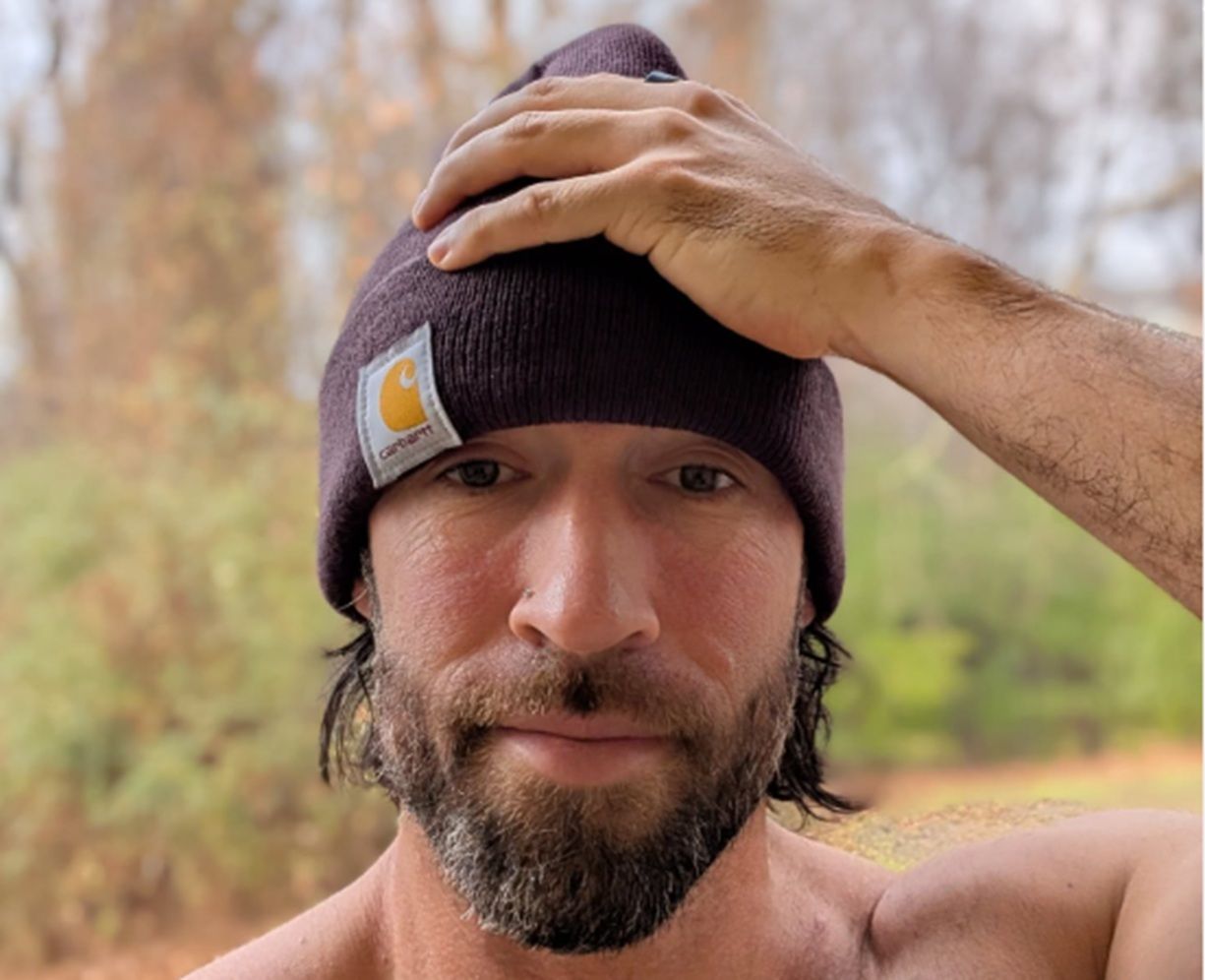 Muere en pleno reto viral el influencer y coach Tyler Wall, de 38 años