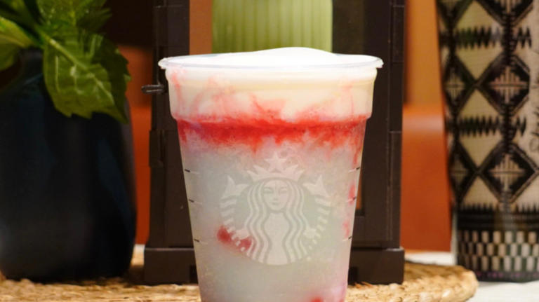 Review: Starbucks' New Firework Frappuccino Is An Explosion Of Summer ...