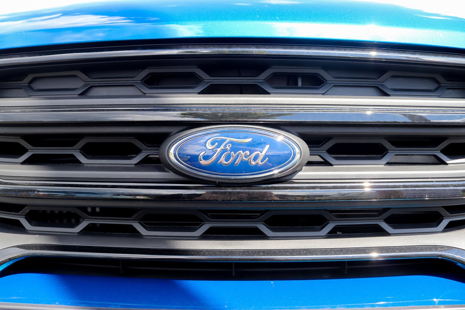 Ford exploring hybrid battery partnership with China's BYD -- report
