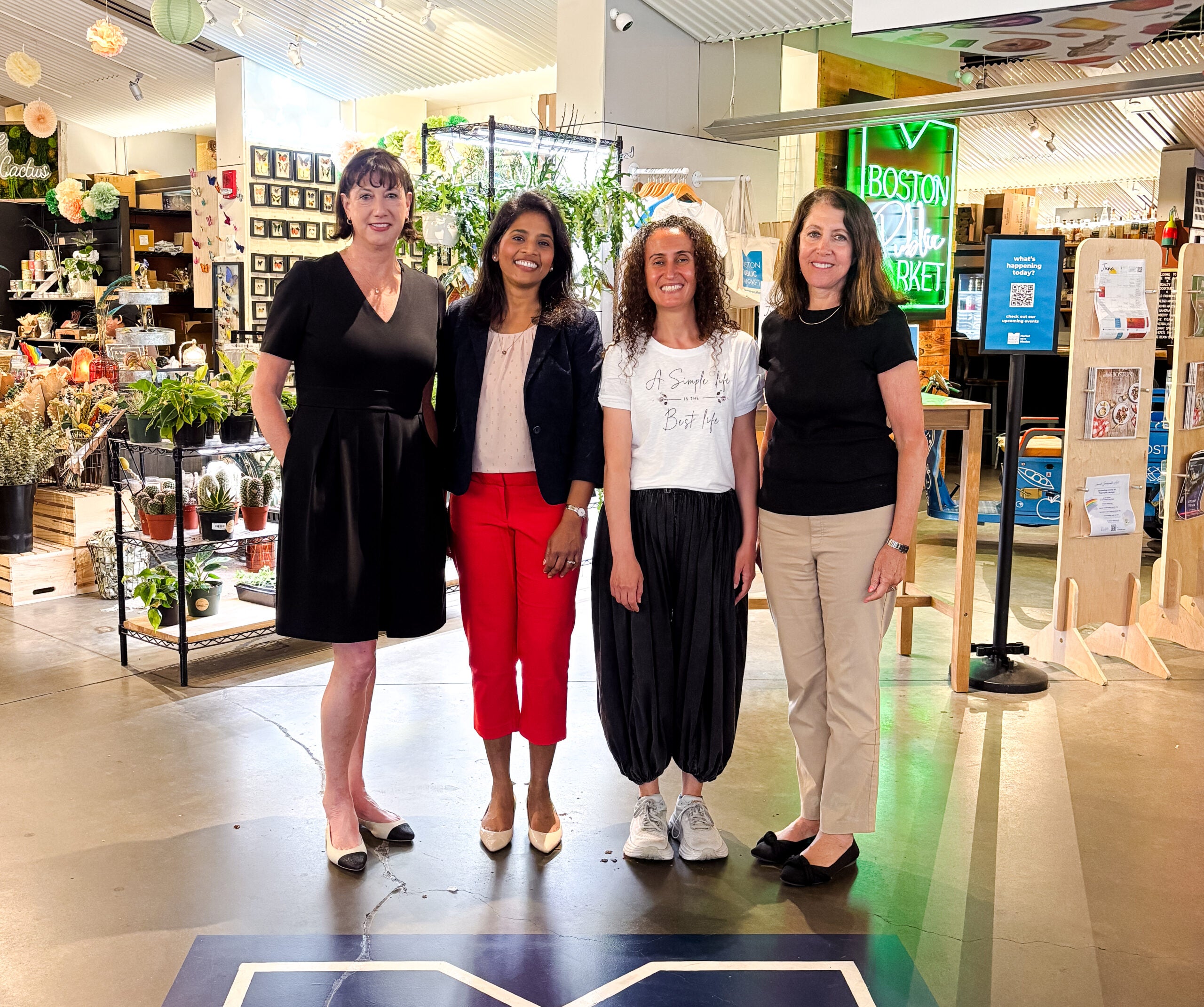 2 local entrepreneurs win 2025 Boston Public Market competition