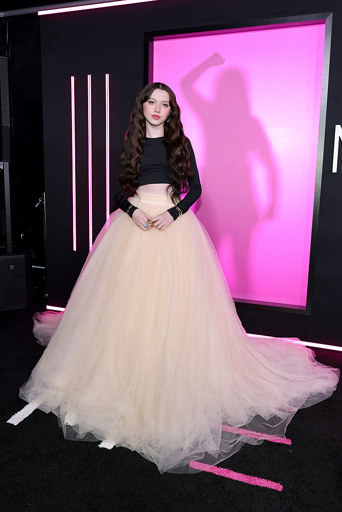 Violet McGraw and Allison Williams’ pink dress shone on the M3GAN 2.0 ...