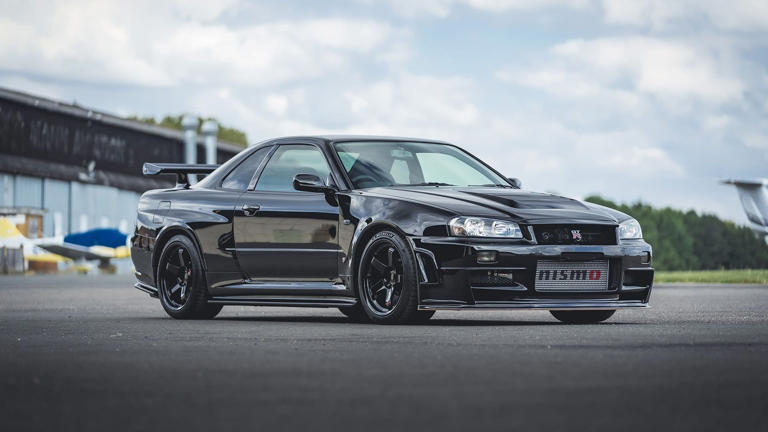 One-of-One NISMO CRS R34 GT-R Set to Stun at Monterey Jet Center Auction