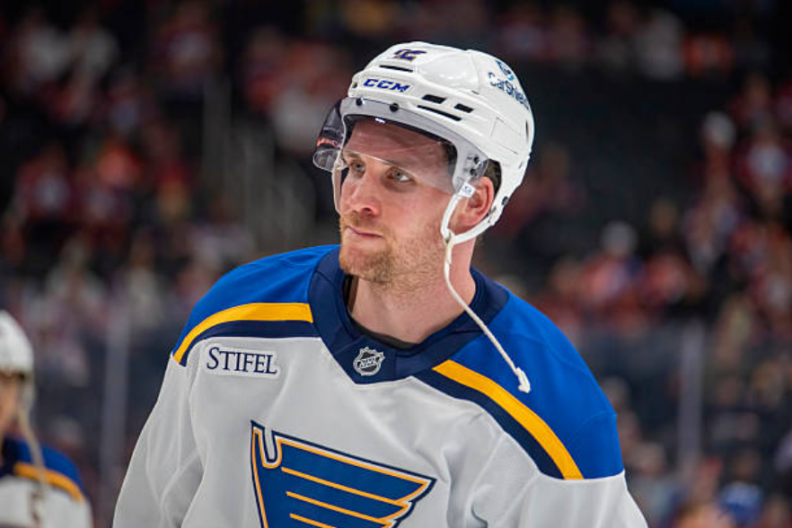 Radek Faksa returns home: Dallas Stars sign veteran leader to $6 ...