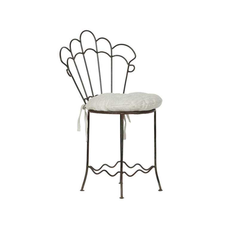 Sharon Stone is singlehandedly resurrecting cottagecore with a ...