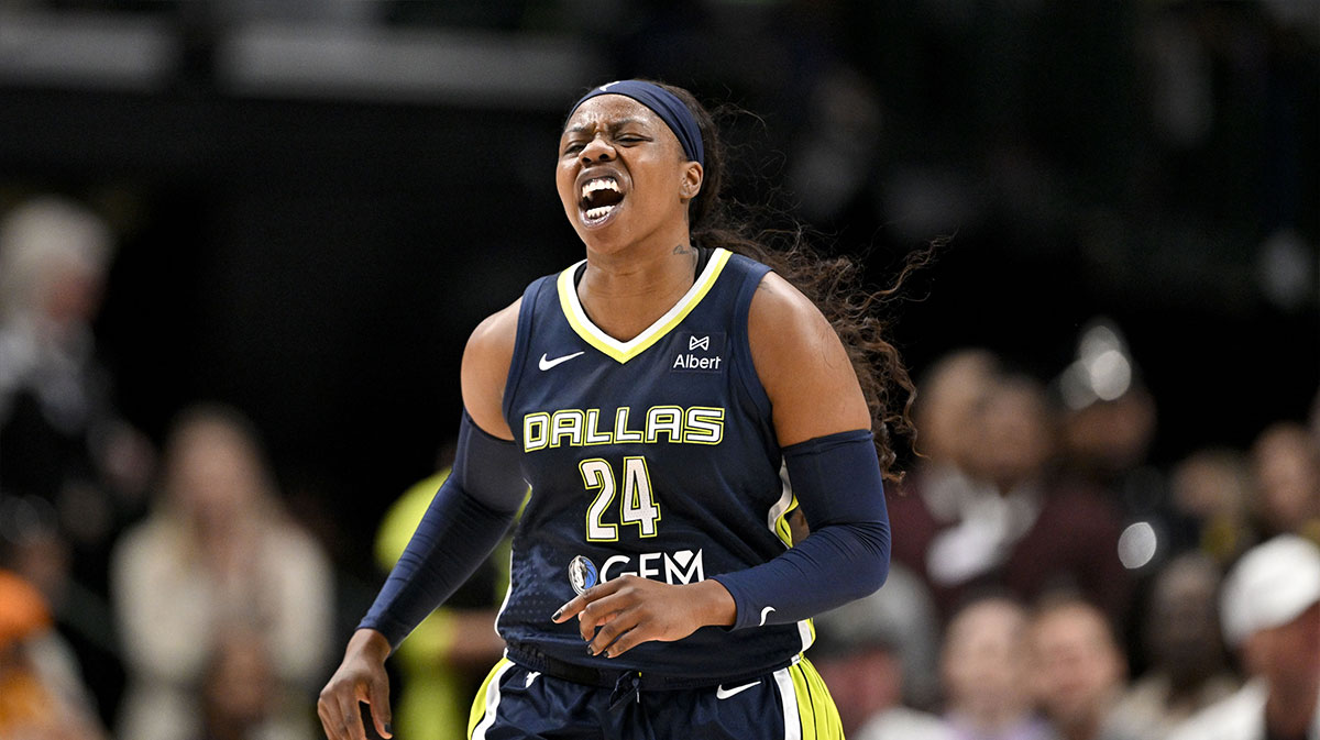 Arike Ogunbowale’s uncertain injury gets update from Wings head coach