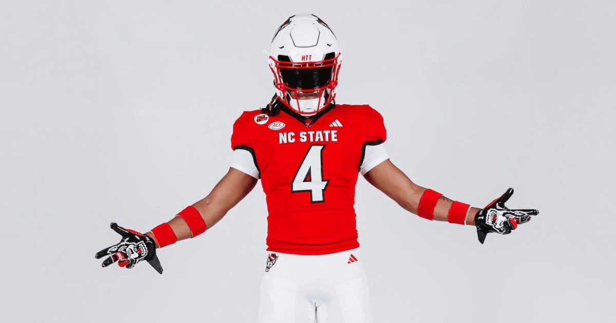 3-star S D’Various Surratt commits to NC State