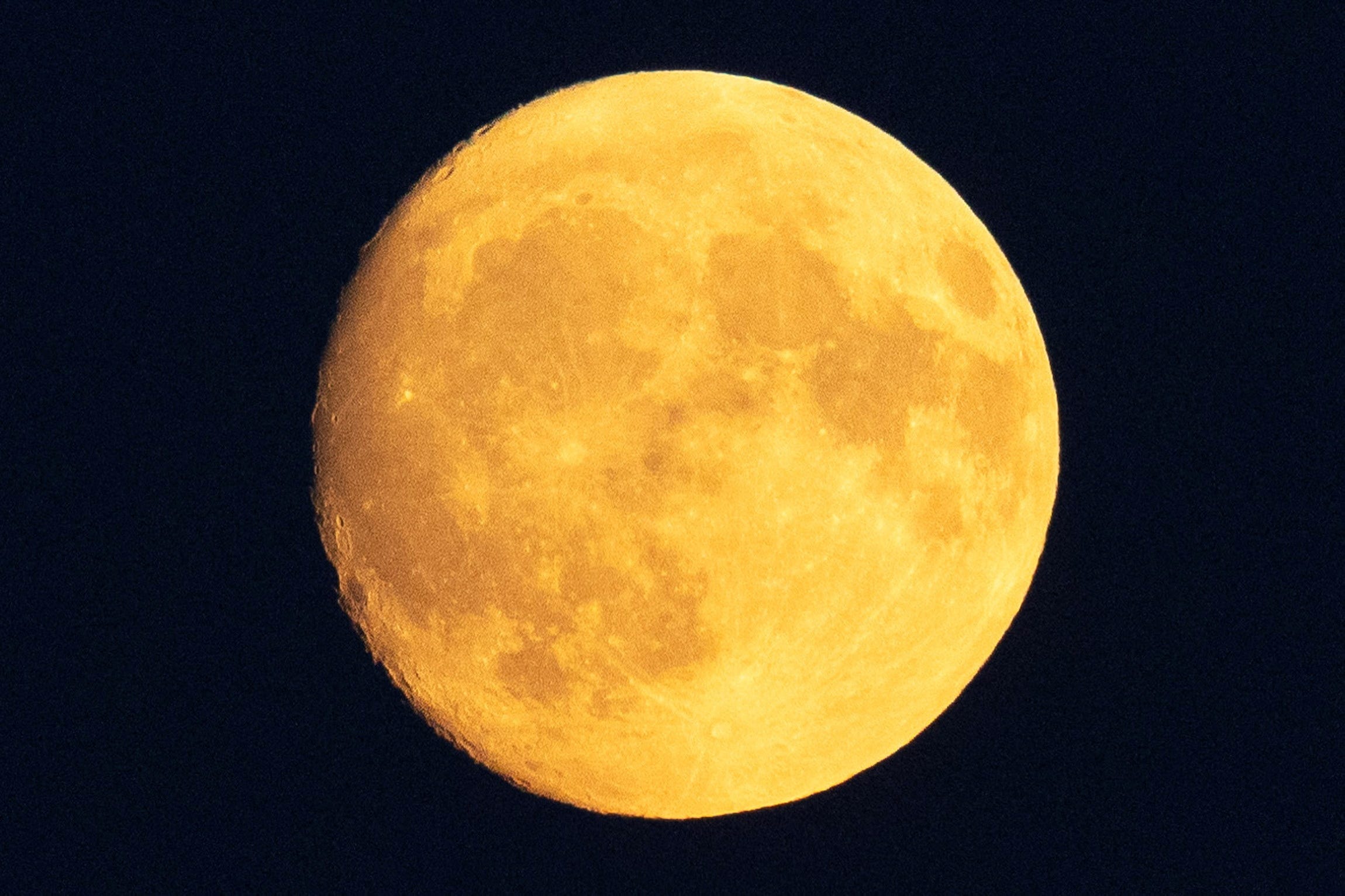 Is it a full moon tonight? When you'll start seeing July's 'Buck Moon'