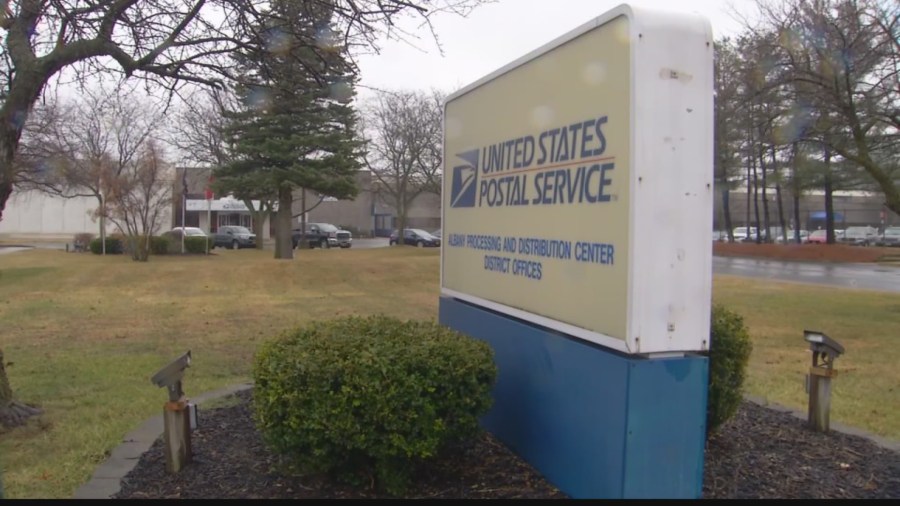 Texas man sentenced for stealing checks from Albany mail facility