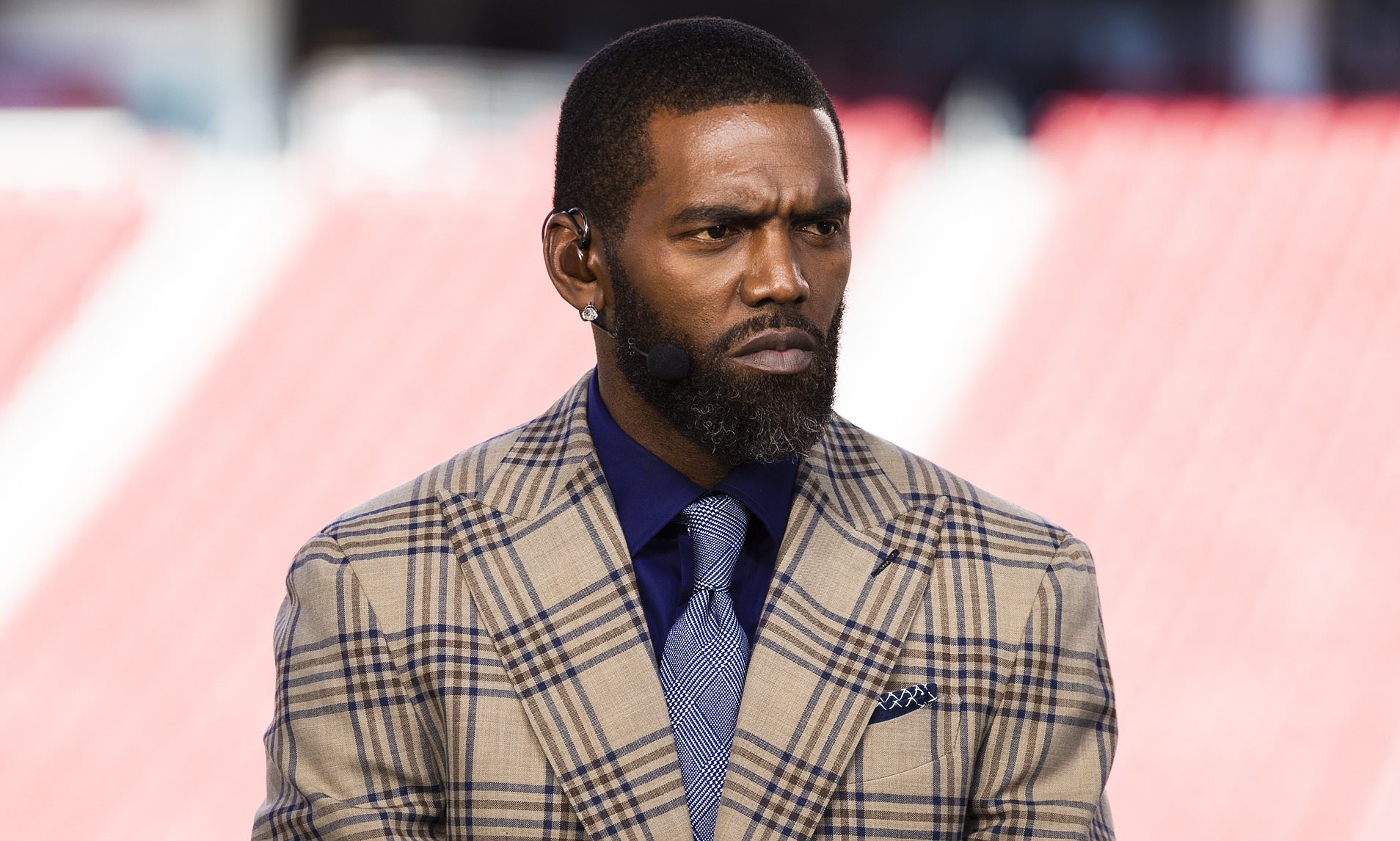 ESPN makes major Randy Moss decision after NFL icon stepped away during ...