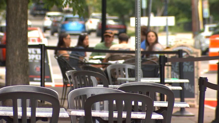 Curbside parking spaces to transform to outdoor seating in Wheaton