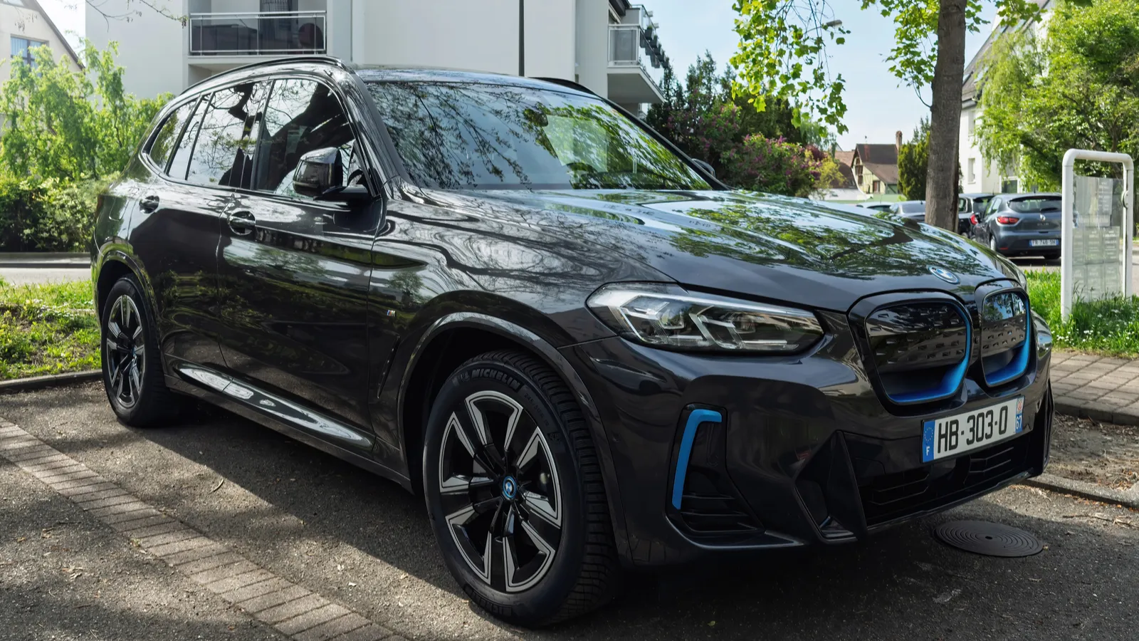 Real-world test shows the BMW iX3 goes farther than expected