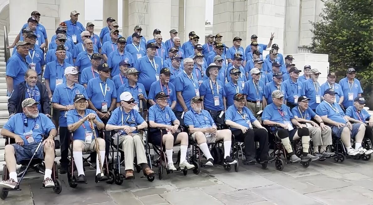Mid-Michigan veterans embark on Honor Flight from Flint to Washington D.C.