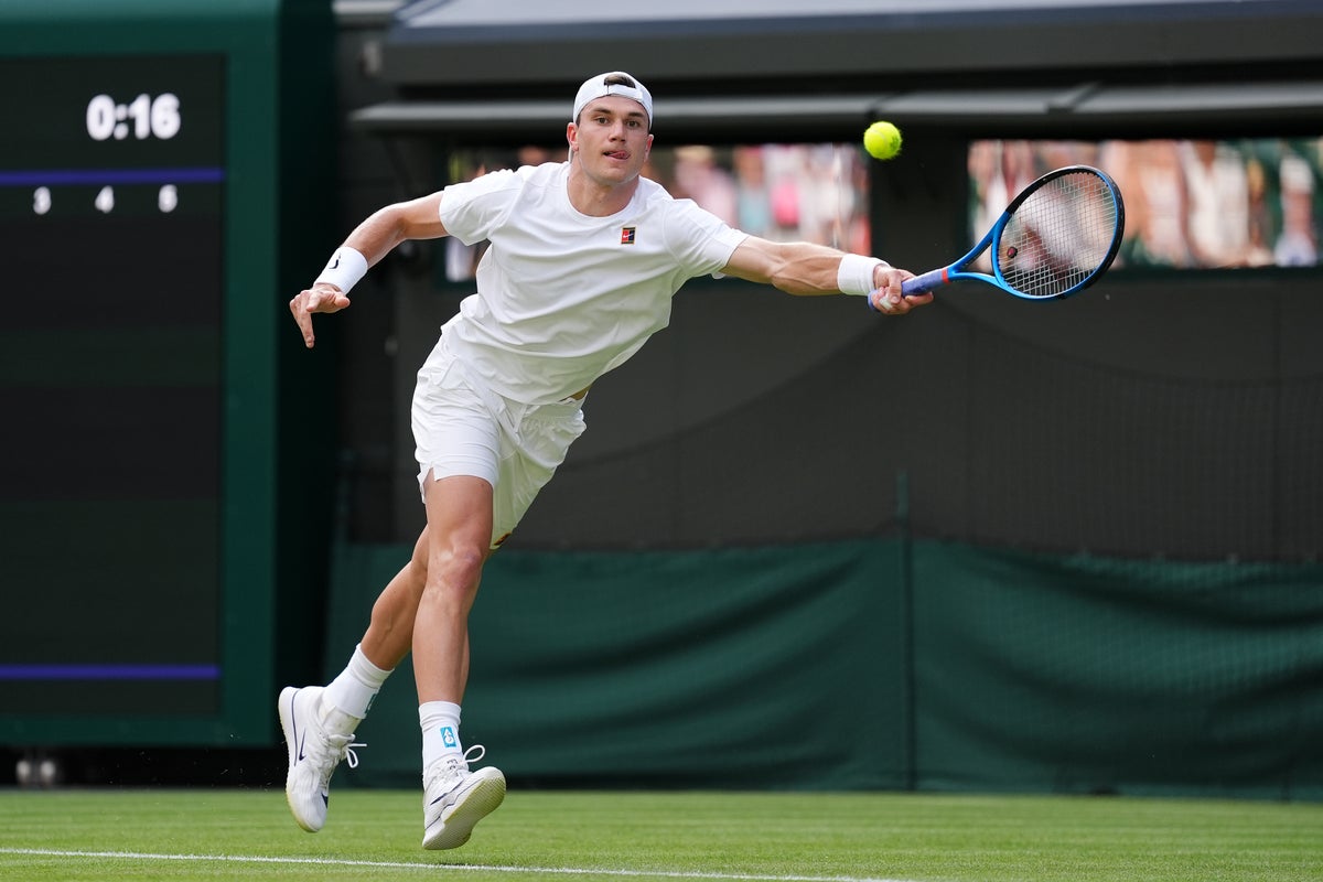Wimbledon 2025 live: Draper two sets up as third seed Zverev suffers ...