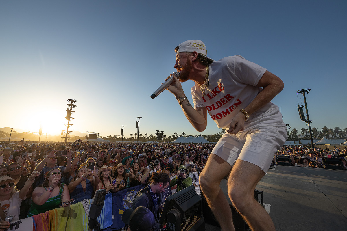 Country Star Reveals He Stopped Drinking After Disaster Concert at Luke ...