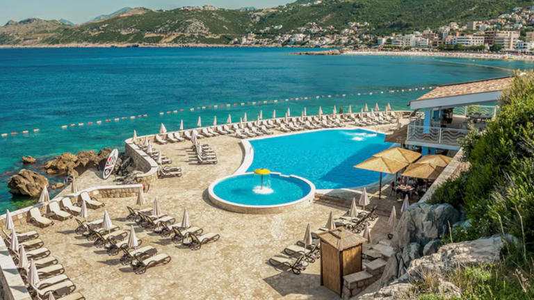 Radisson introduces new beachfront resort in Montenegro