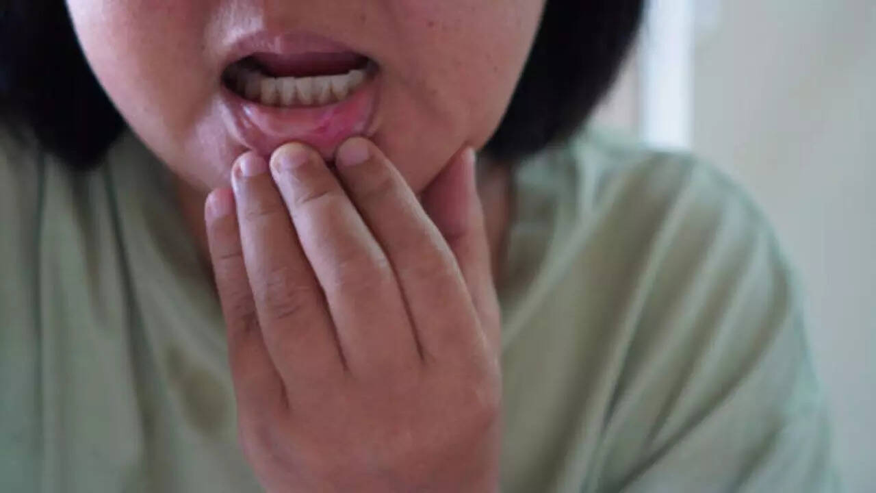 7 silent signals of head and neck cancer you shouldn't ignore