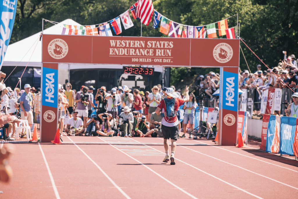 The Best 60 Minutes in Running is Golden Hour at Western States