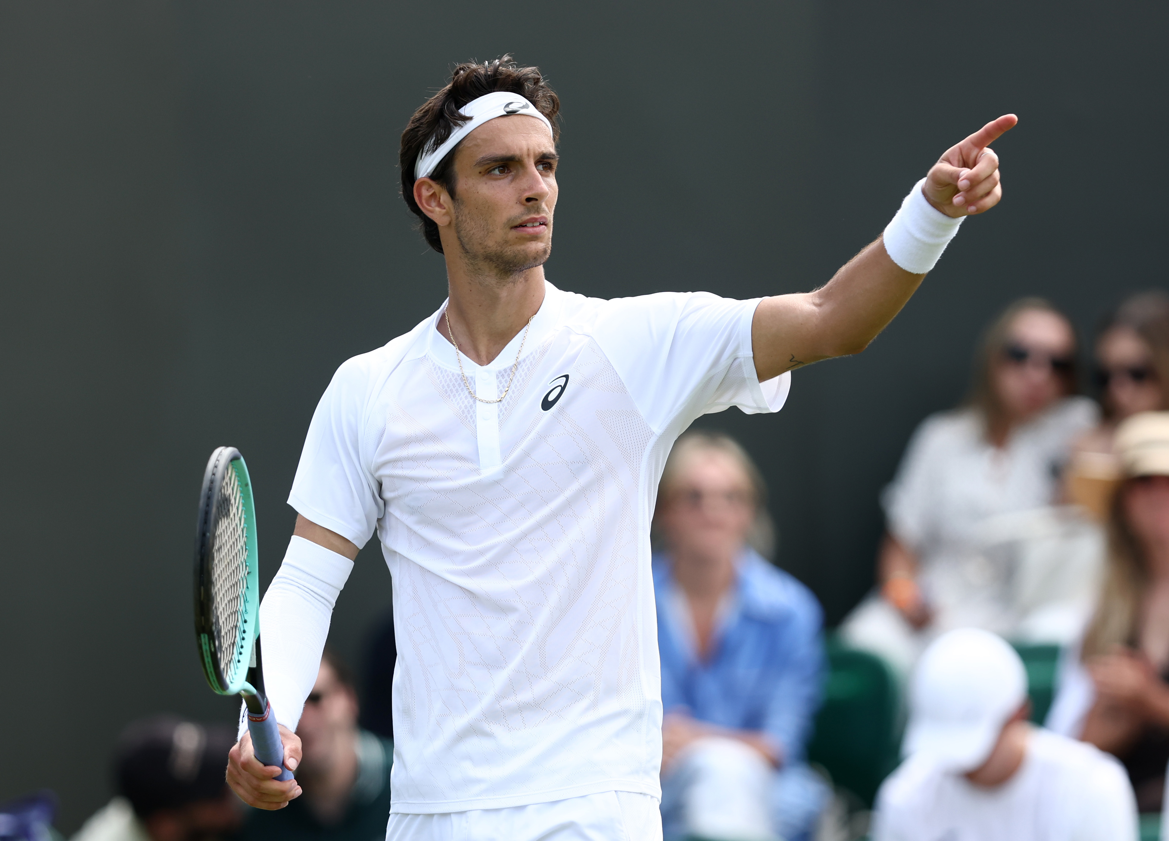 Wimbledon match stopped due to medical emergency in stands